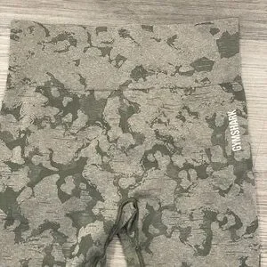 Gymshark | Pants & Jumpsuits | Gymshark Adapt Camo Seamless Leggings In ...